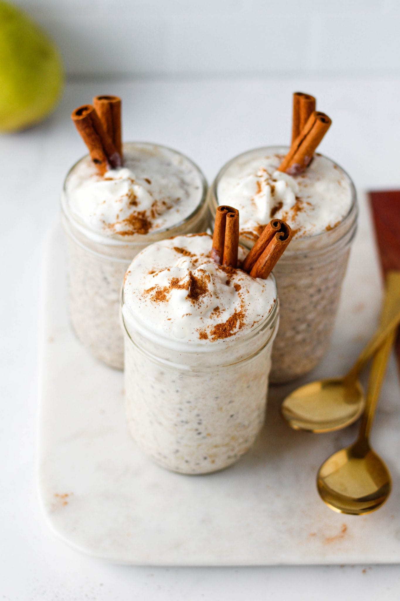 Easy Chai Spiced Overnight Oats - Hannah Magee RD