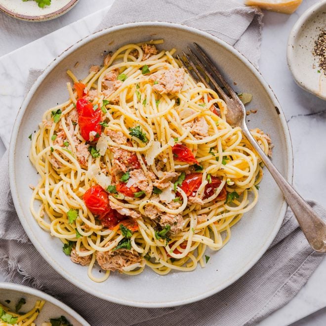 Healthy Tuna Pasta Salad (Super creamy!) - Hannah Magee RD
